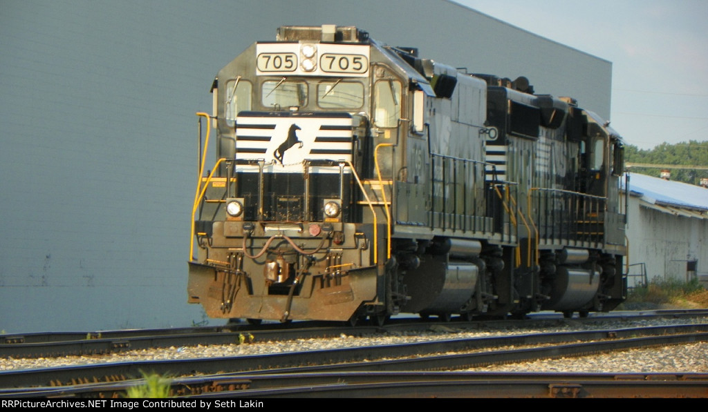 NS 705